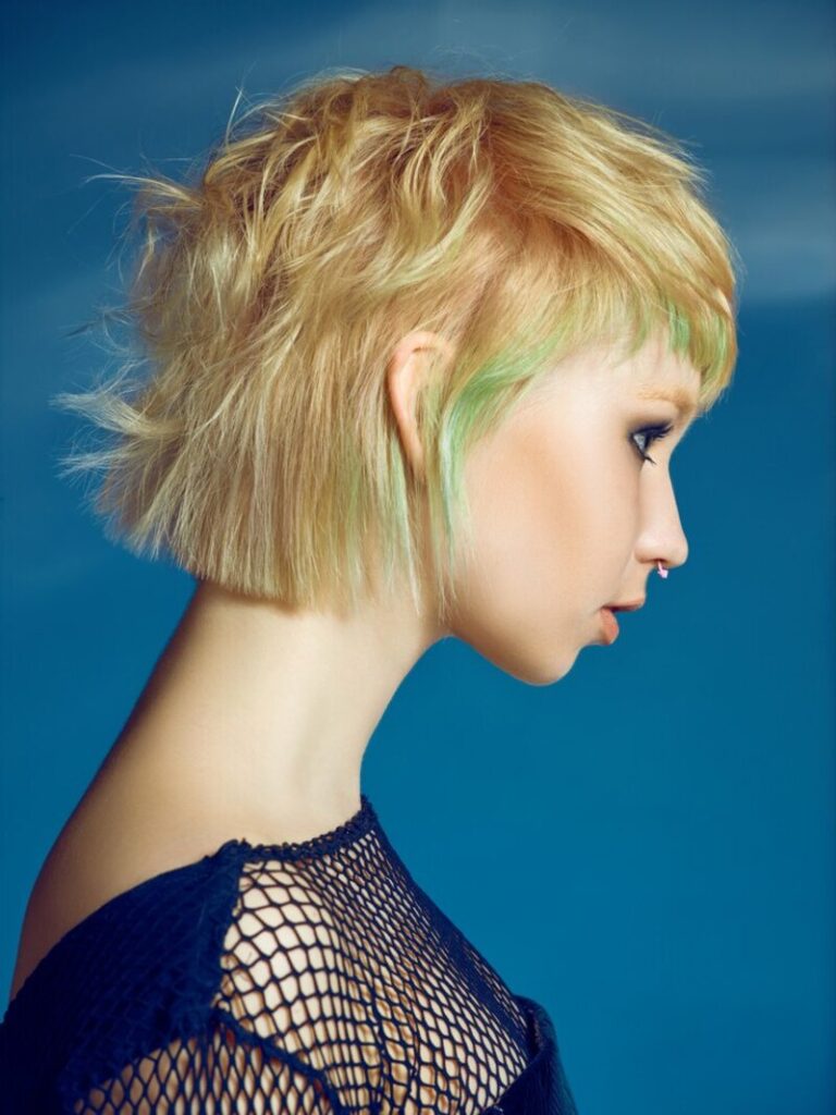 Colore capelli corti e cortissimi: come valorizzarli con la tinta