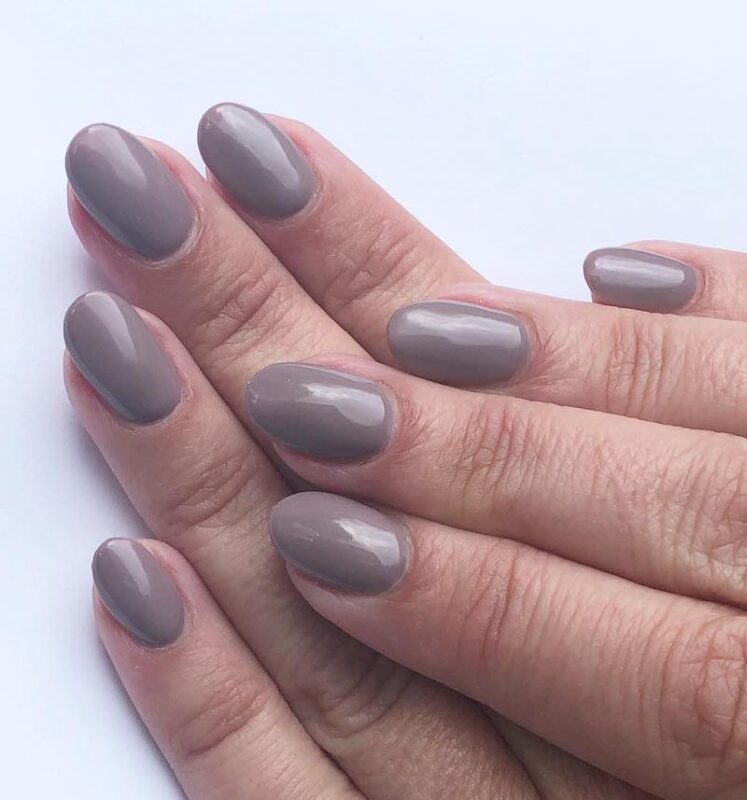 Smalto grigio nail art e foto da cui prendere spunto - ClioMakeUp