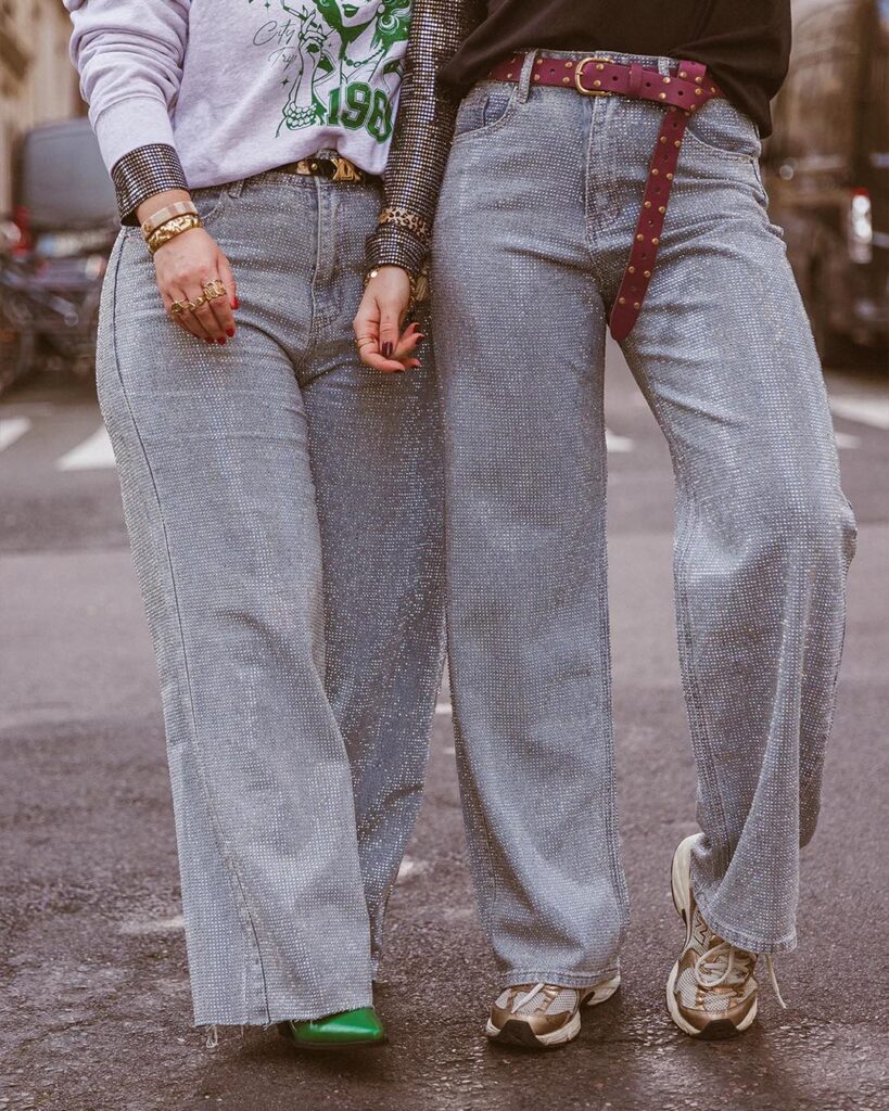 Jeans glitter, i modelli più belli per look cool e luminosi da avere